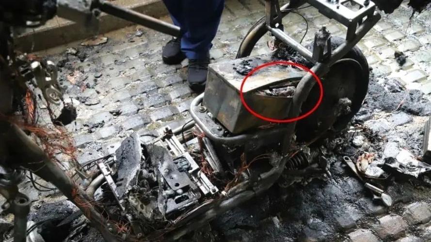 电动车锂电池会爆炸吗图标