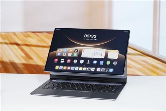 鸿蒙系统平板可以玩pc游戏吗