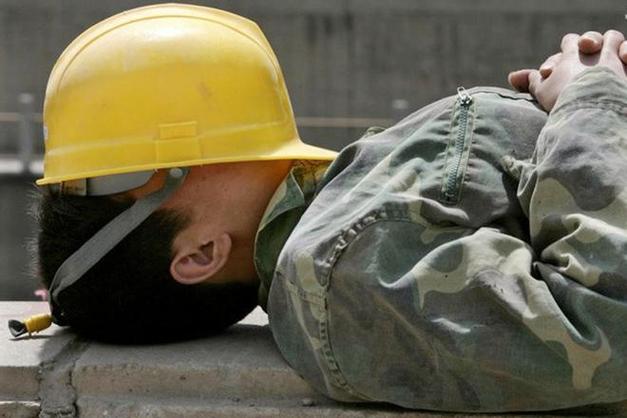 累了图片 男人图标