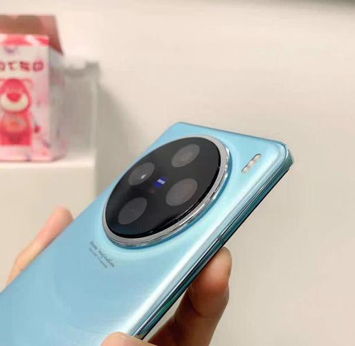 手机长期不贴膜还能贴膜吗图标
