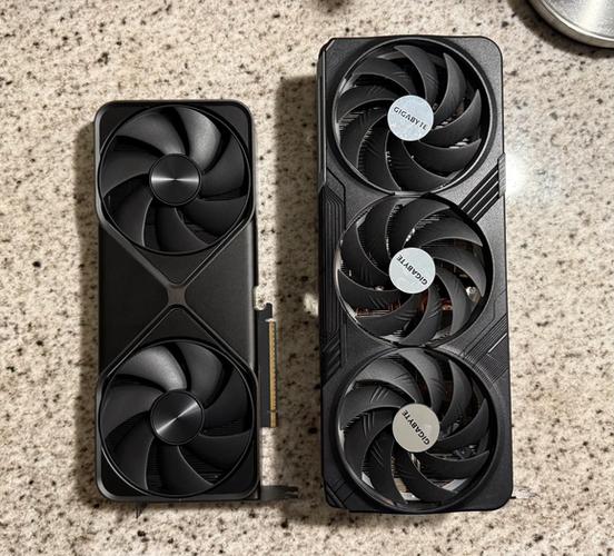 4090为什么比5090贵图标