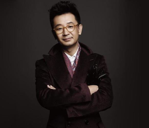 周厚恩身价多少亿图标