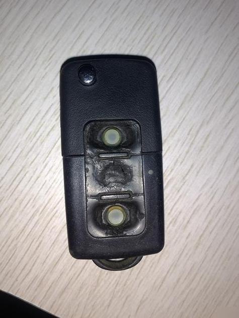 遥控车遥控器坏了怎么办缩略图