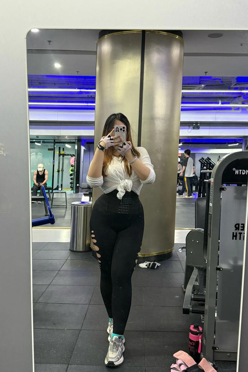 buttbbwHDHDindiane12图标