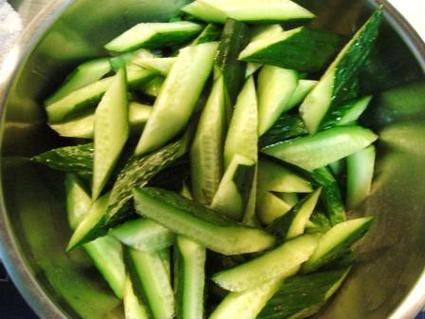 黄瓜菱形块图标