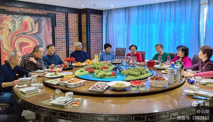 亲朋好友和亲朋挚友图标