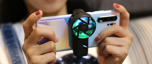 手机发烫频繁重启图标