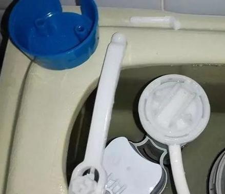 马桶进水阀一直上水截图