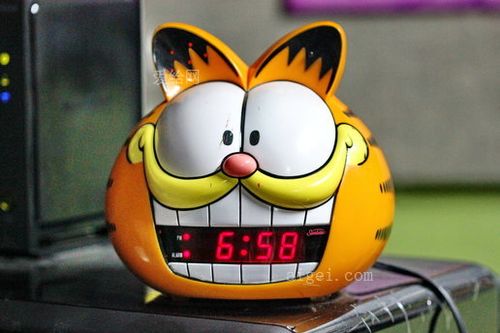 凌晨1点怎么定闹钟图标