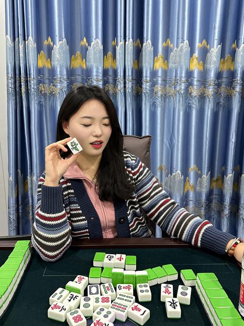 今天打麻将穿什么颜色缩略图