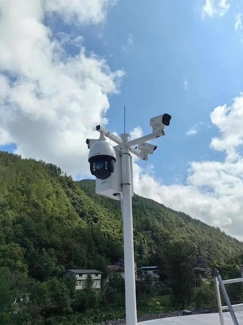 监控摄像头画面变成黑白的怎么弄截图