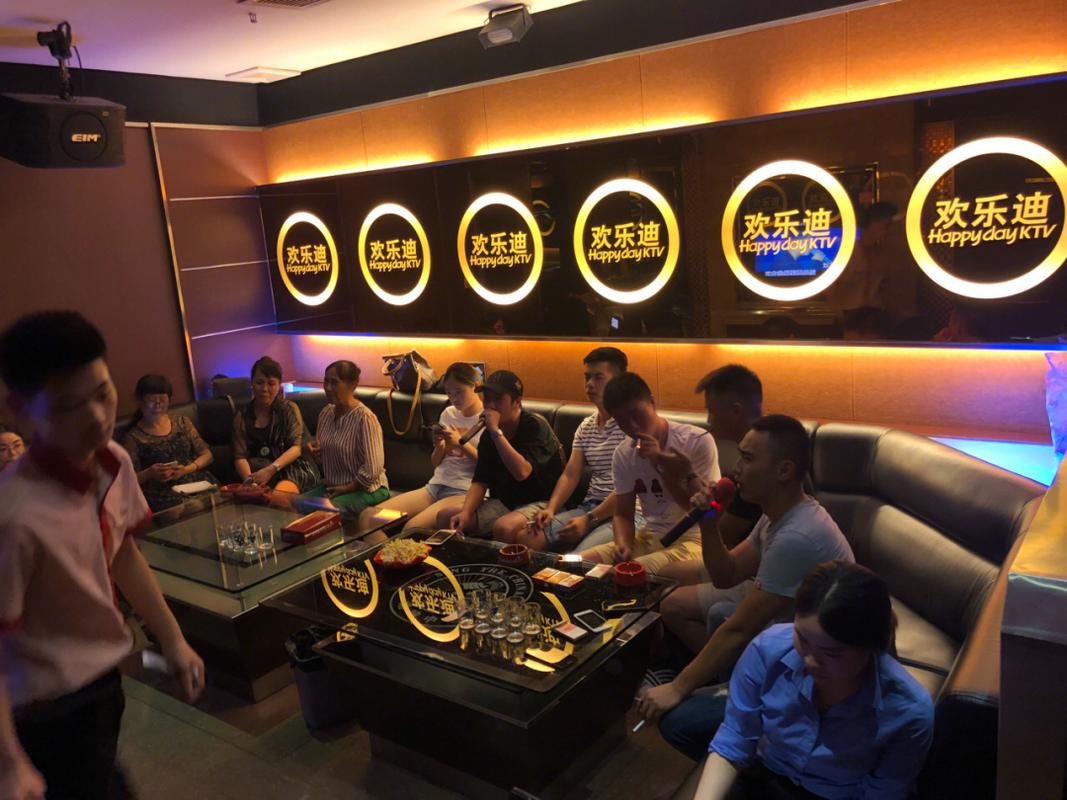 金鲨传媒图标