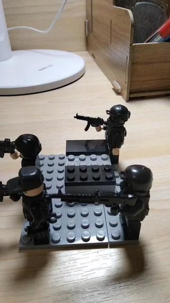 乐高特种兵打丧尸图标