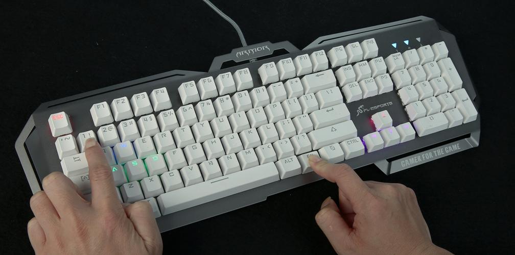 机械键盘改变灯光按键截图