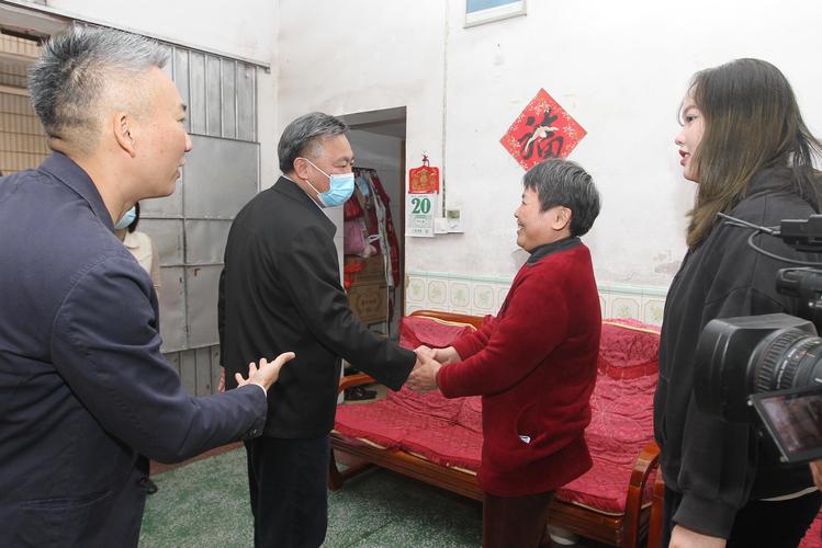 陆凯与罗暖春全文免费阅读图标