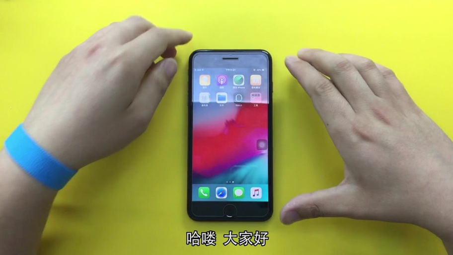 苹果7P怎么开机