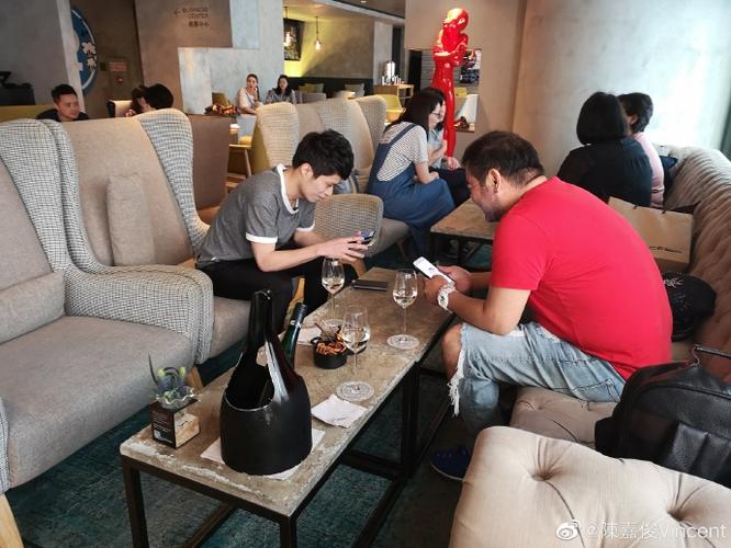 类似z直播的聚合直播图标