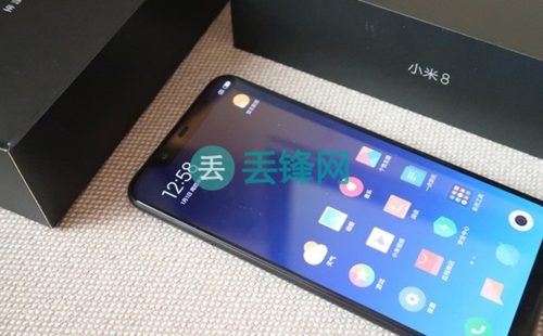 小米8屏幕失灵