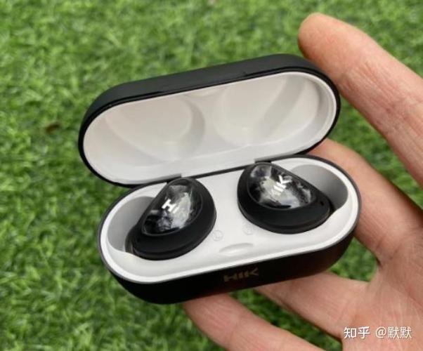 蓝牙耳机底噪怎么消除图标