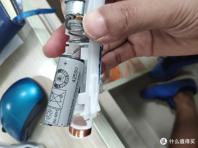 博朗3系电池拆解视频图标