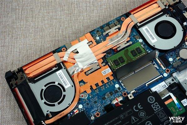 飞行堡垒7的内存条位置图标