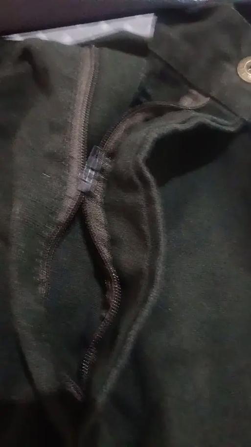 裤子拉链处总是鼓起图标