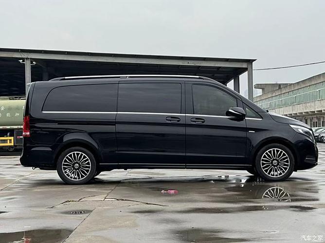 奔驰v260l图标