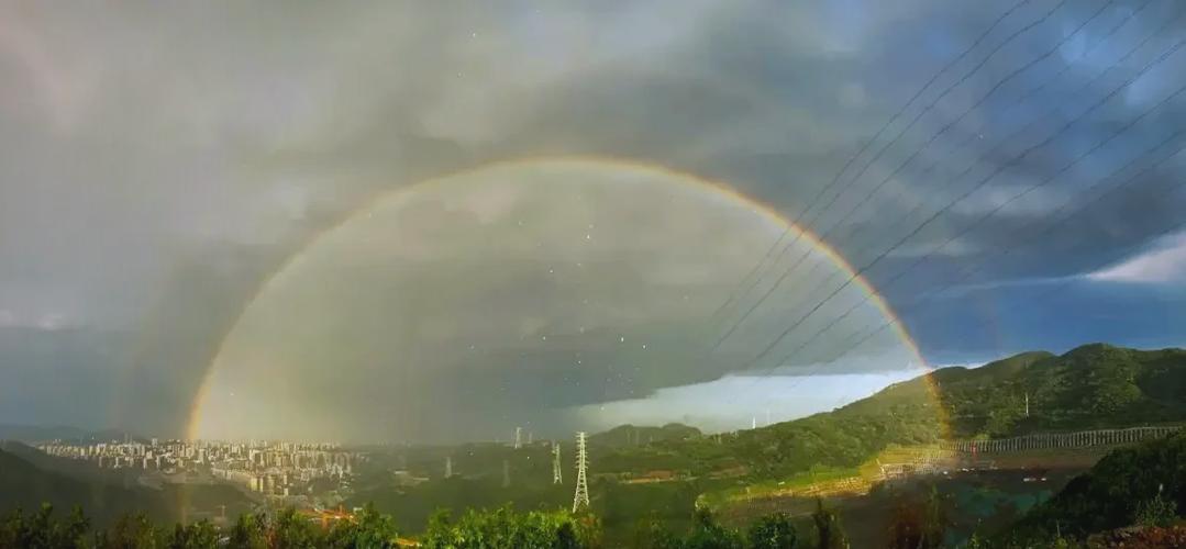 传说太阳雨意味着什么截图