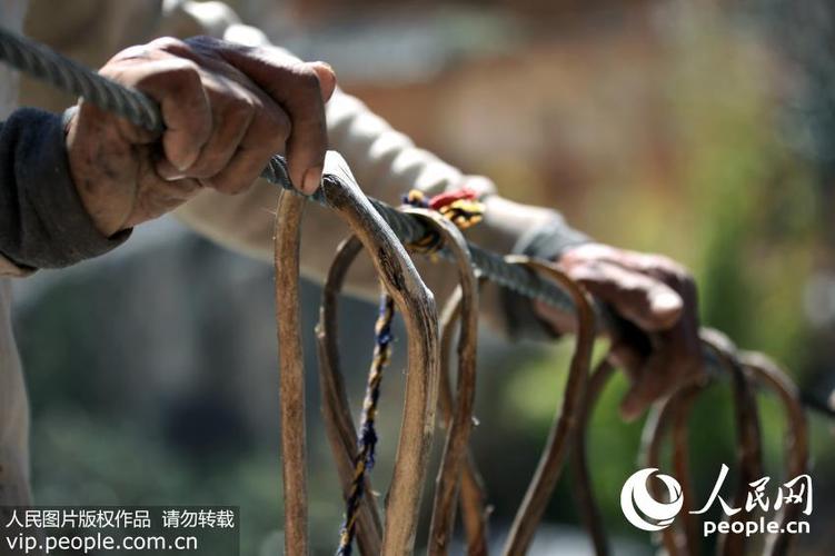 绳子绑大石头绑法图标