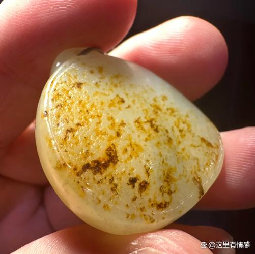 籽料盘玩的神奇变化图标