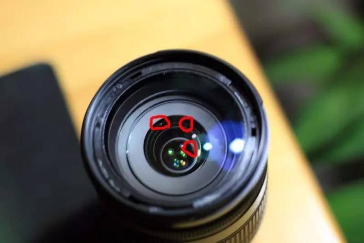 gopro8镜头里面有灰尘图标