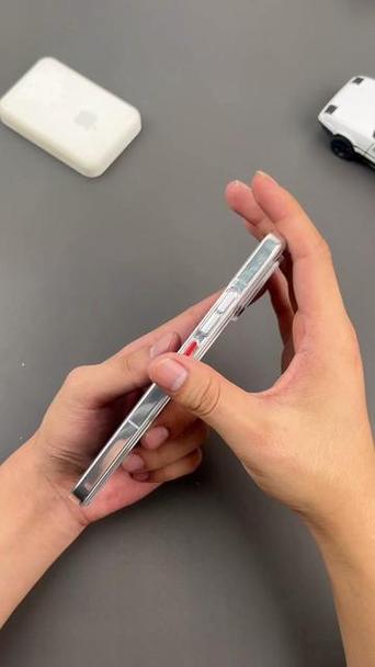 手机壳按键凸起