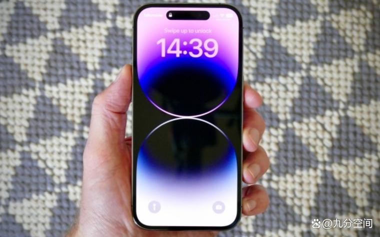 iphone锁屏时打开闪光灯截图