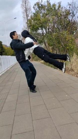 转圈圈图片图标