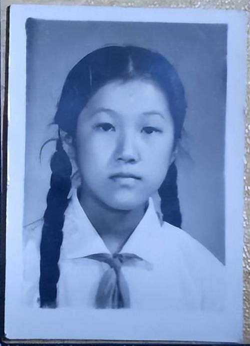 发黑白照片是什么意思截图