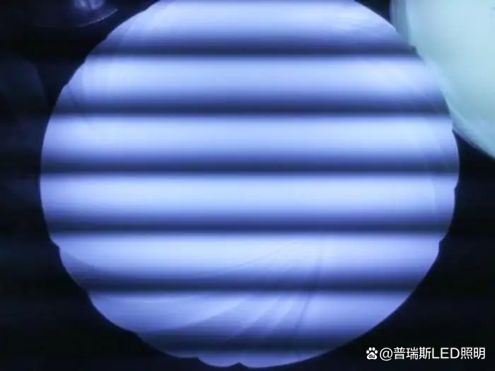 led灯泡 频闪图标