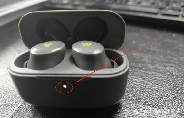 蓝牙充电可以只充一个耳机吗图标