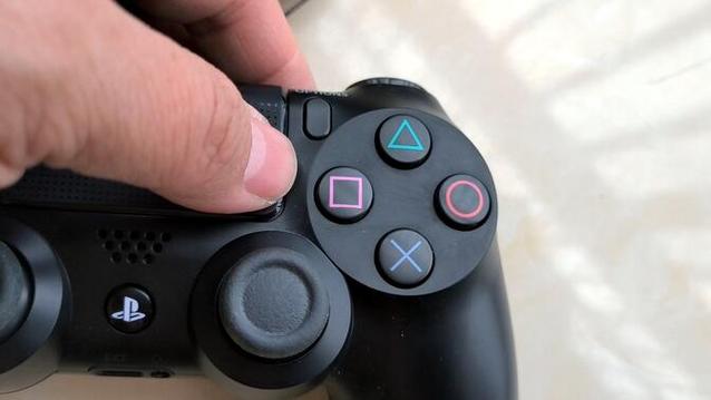 ps4手柄二代和一代区别图标