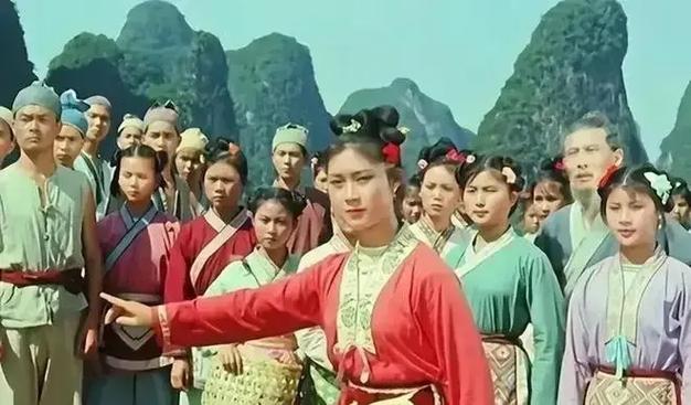 又是一年三月三