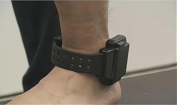 电子脚镣图片