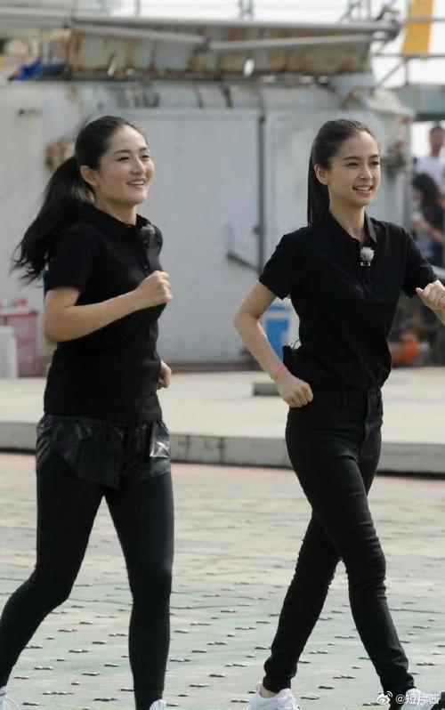 baby谢娜身高对比截图