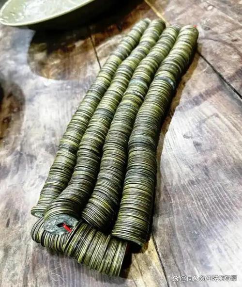 一贯一吊一串一钱图标