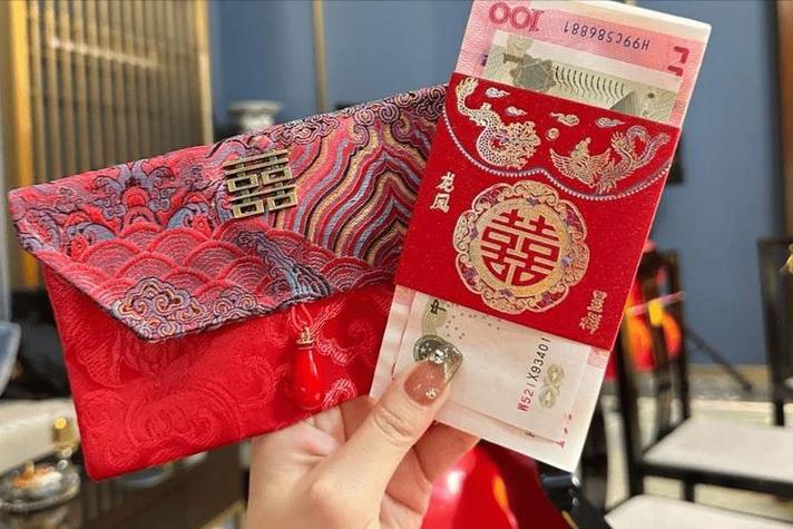 以礼物为话题的作文600字图标