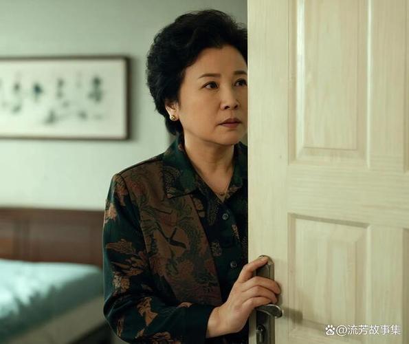 陆家父子三人阮月