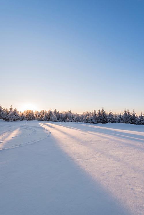 雪地图片大全大图
