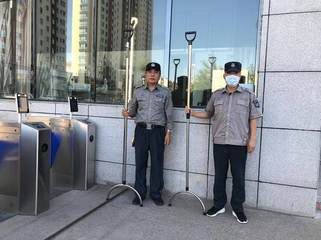 65岁找看大门工作截图