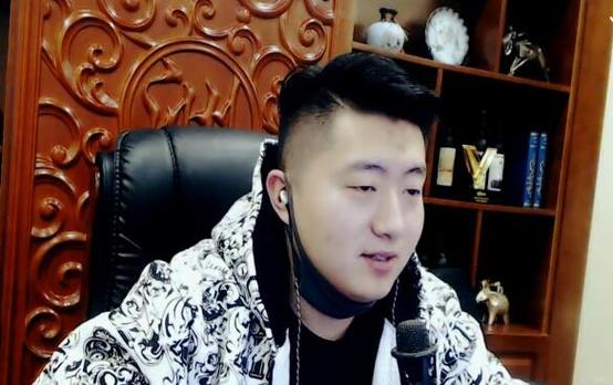 哦哥团战豪刷图标