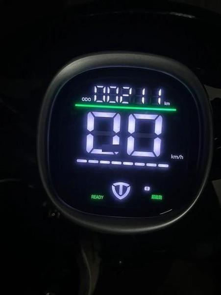 台铃电动车电量显示异常图标