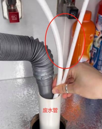 净水器的管子拆卸视频截图