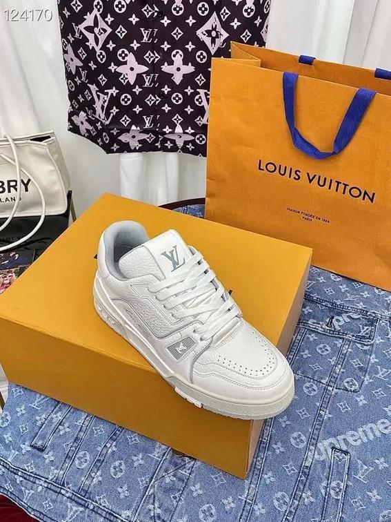 lv鞋子女鞋运动鞋图标